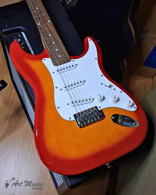 GUITARRA CONDOR RX-10 CHB STRATOCASTER CHERRYBURST - GUITARRA CONDOR RX ...